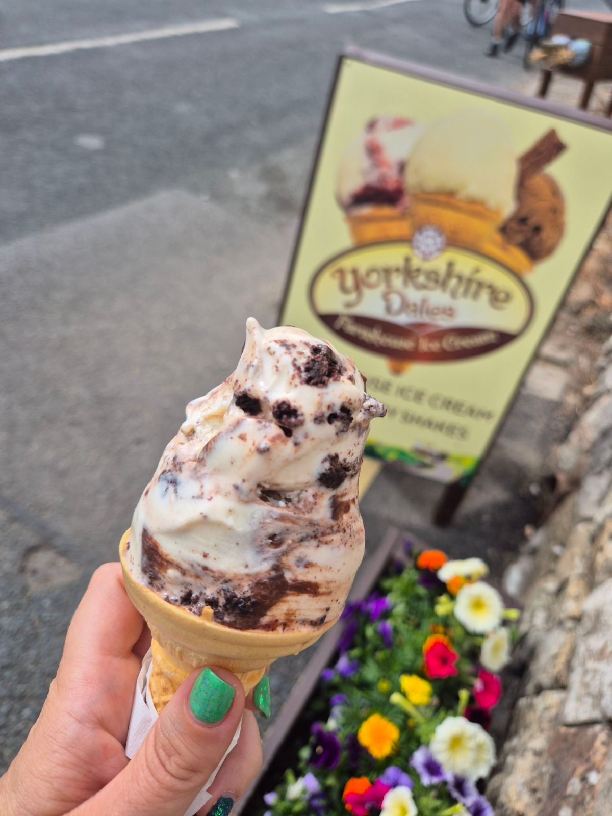 The Kettlewell Scarecrow Festival 2025 – So Beau